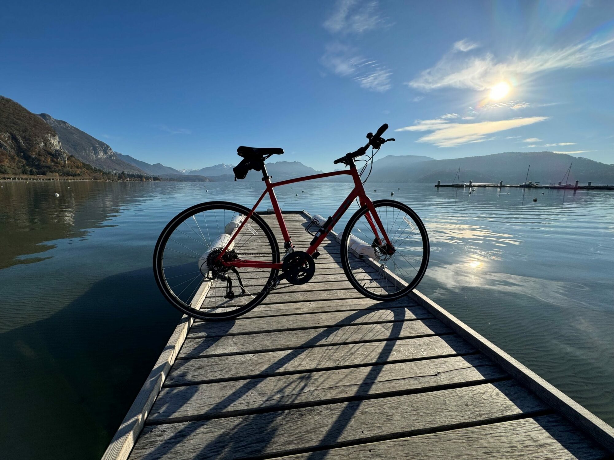 Location vélo Annecy - Louer un VTT ou vélo électrique
